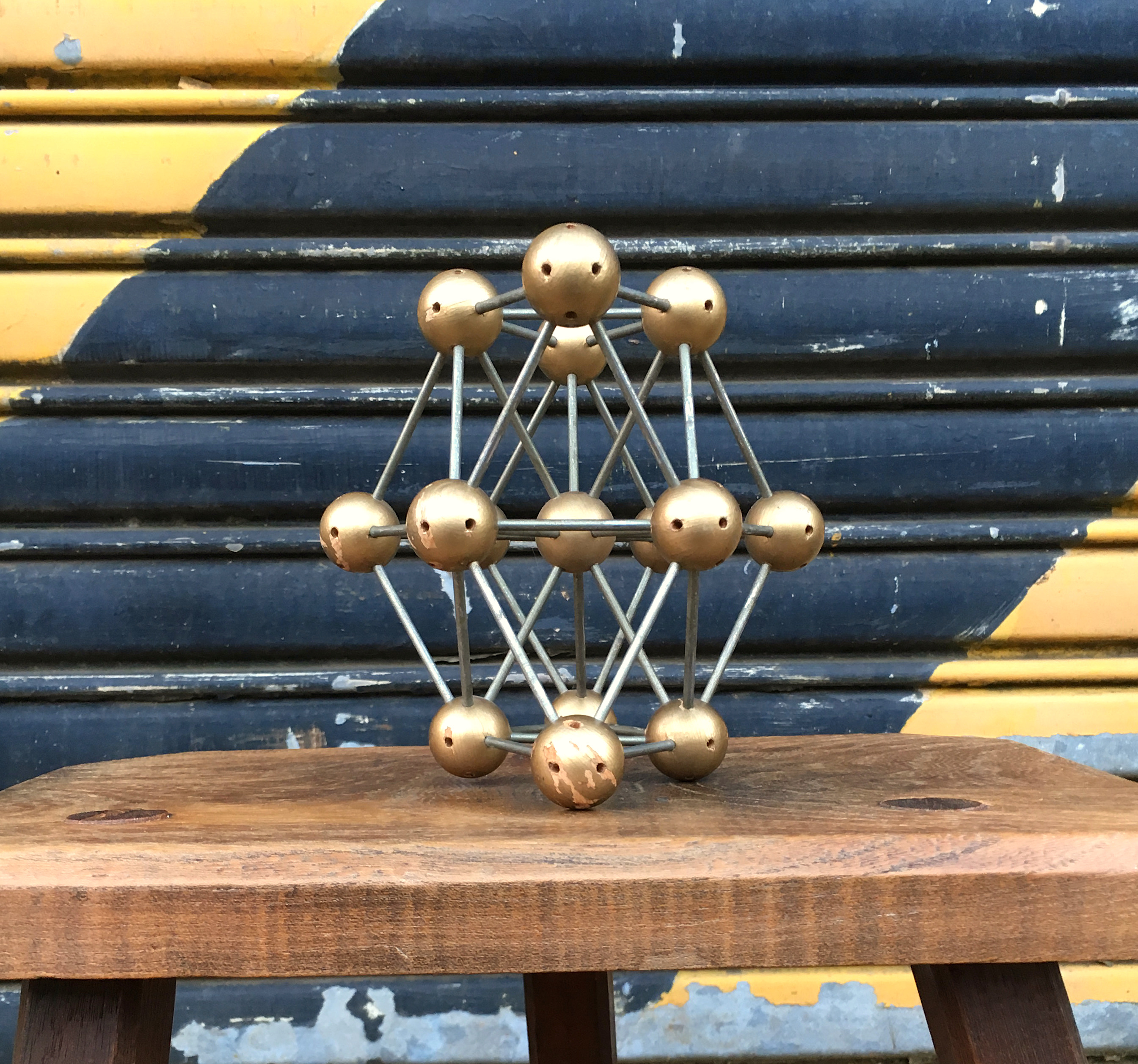 Gold Molecular Atom Model | Artistic Industrial - Part 1